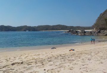 Playa Chachacual - Hermosa playa en Huatulco