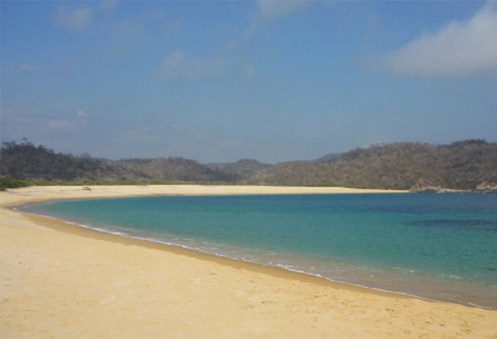 Playa Chachacual - Hermosa playa en Huatulco